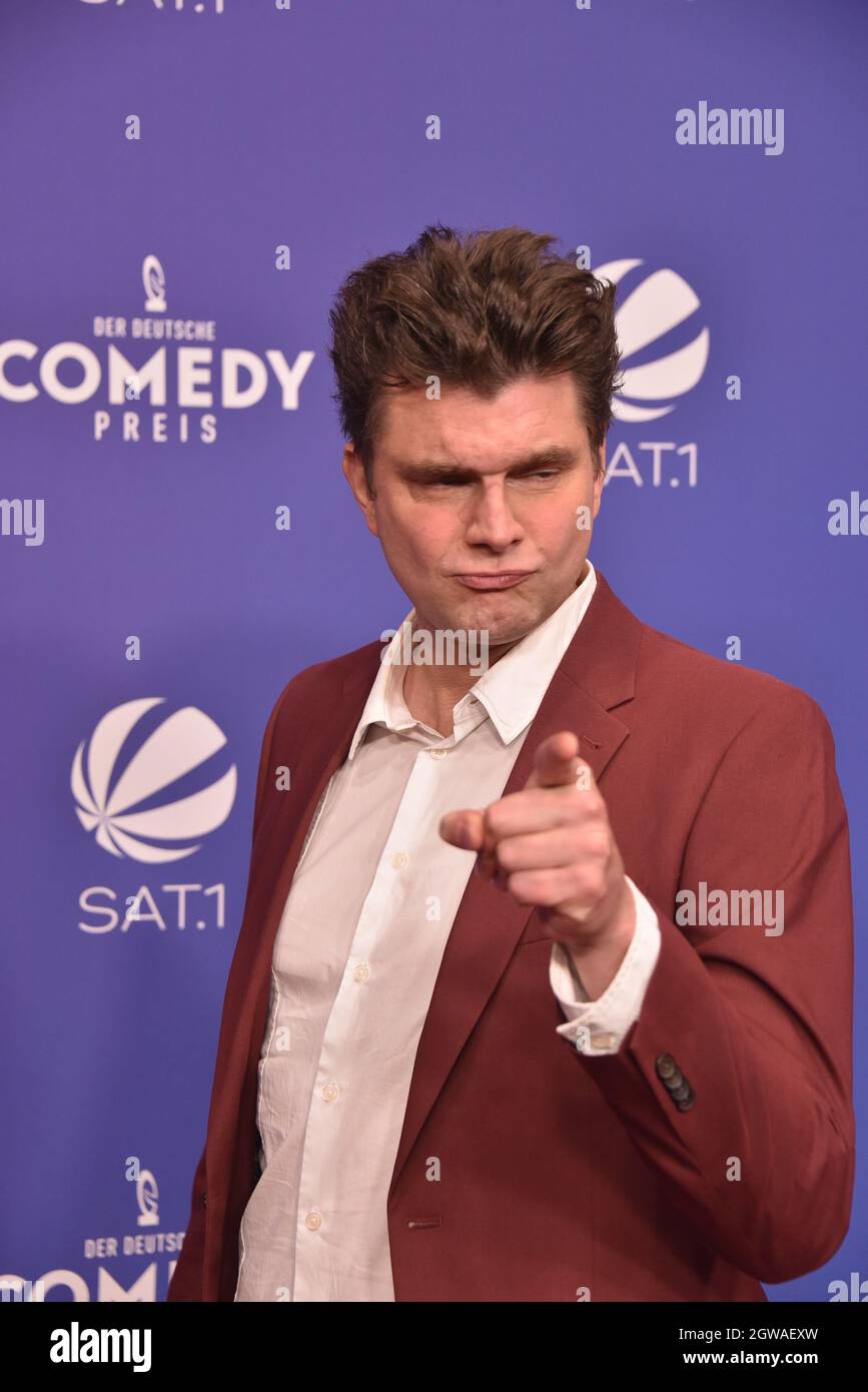 Cologne, Germany. 01st Oct, 2021. Comedian and presenter Lutz van der ...