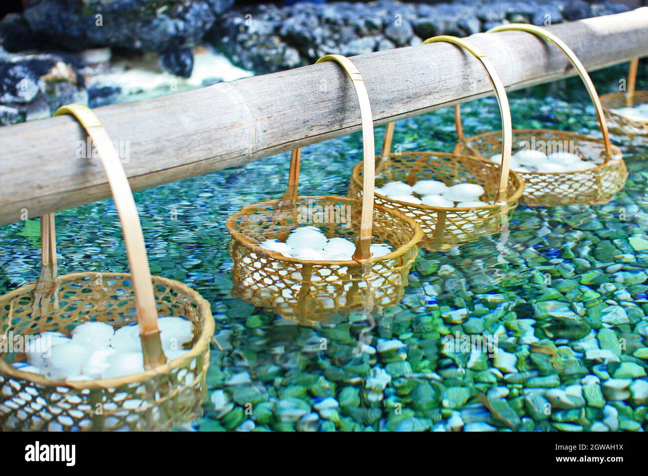 Boiled egg onsen hi-res stock photography and images - Alamy