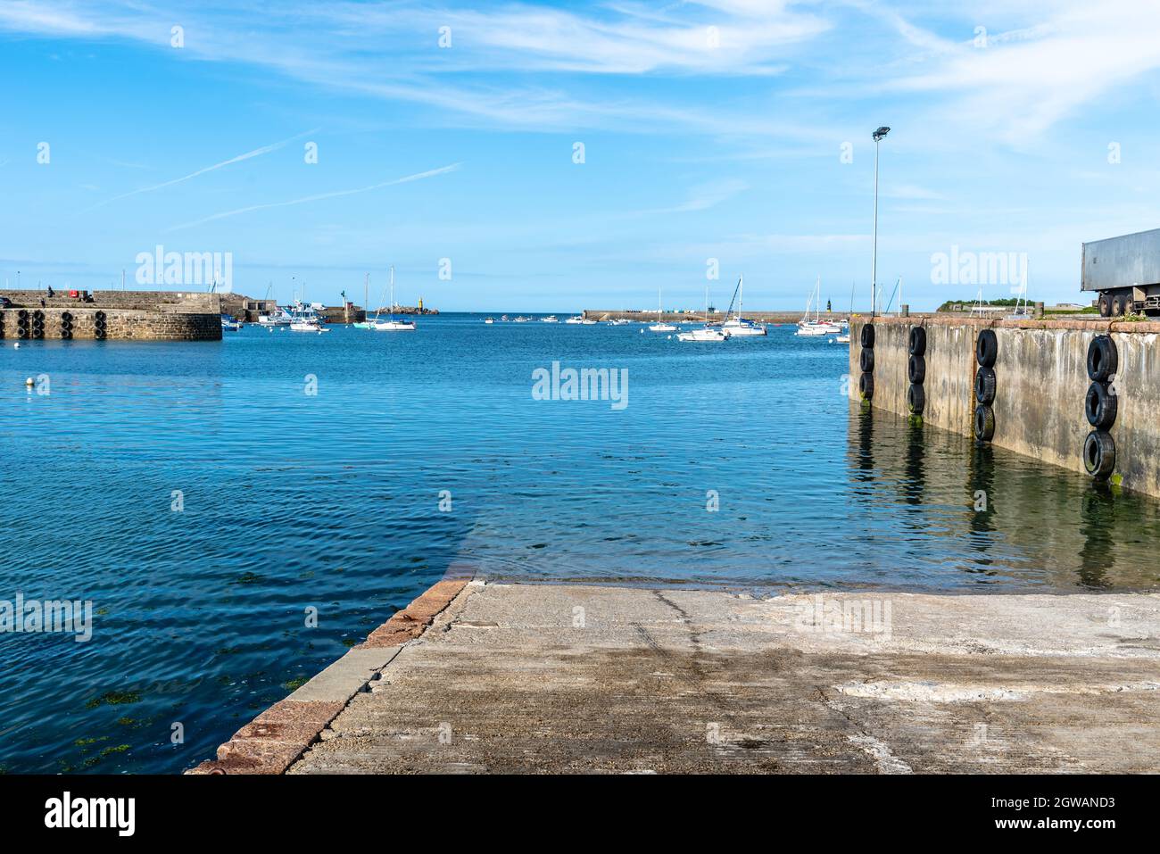The Harbour Of Roscoff Stock Photo - Alamy