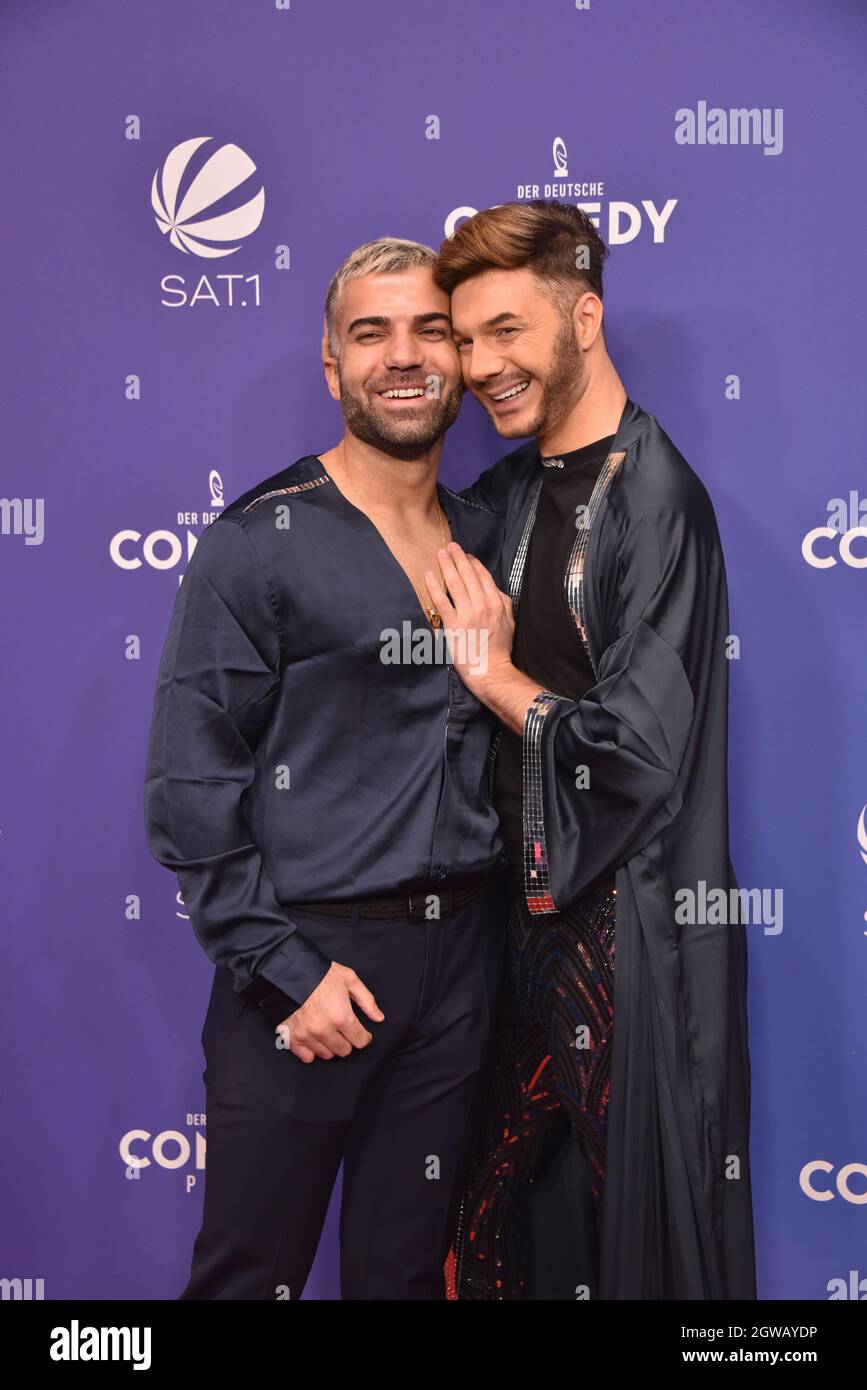 01 October 2021, North Rhine-Westphalia, Cologne: Reality stars Rafi ...