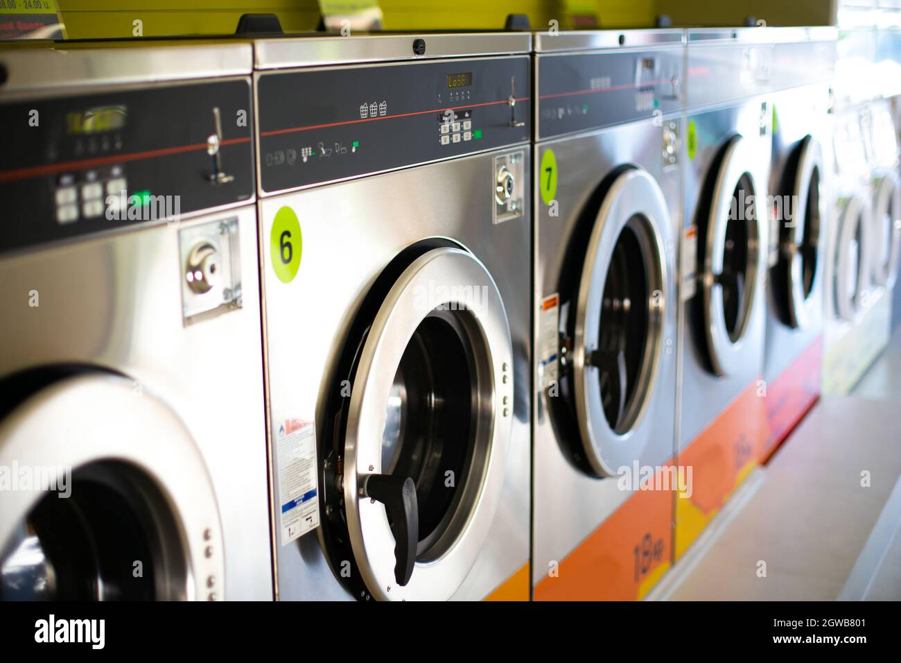 Factory laundry room hi-res stock photography and images - Alamy