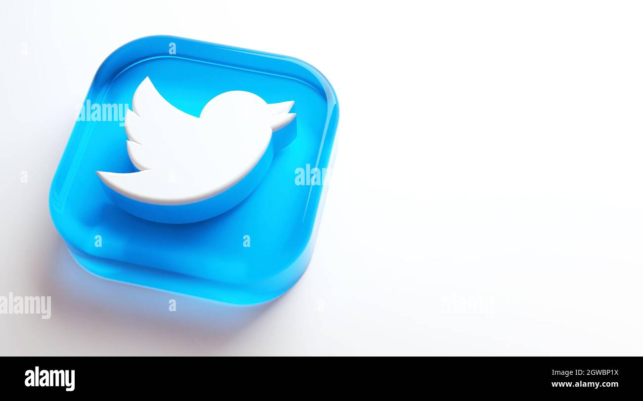 Twitter logo 3d hi-res stock photography and images - Alamy