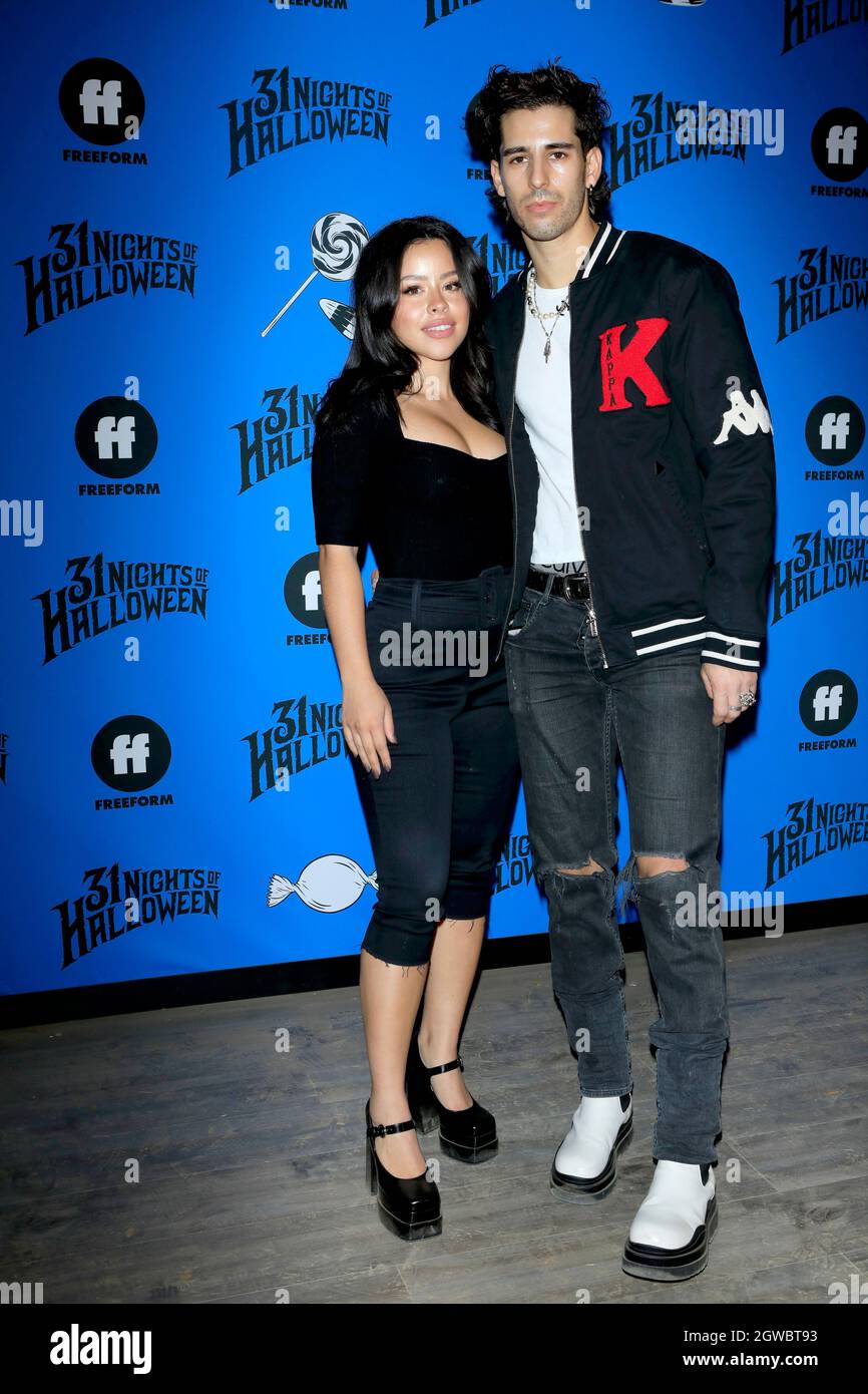 September 30, 2021, Los Angeles, CA, USA: LOS ANGELES - SEP 30: Cierra ...