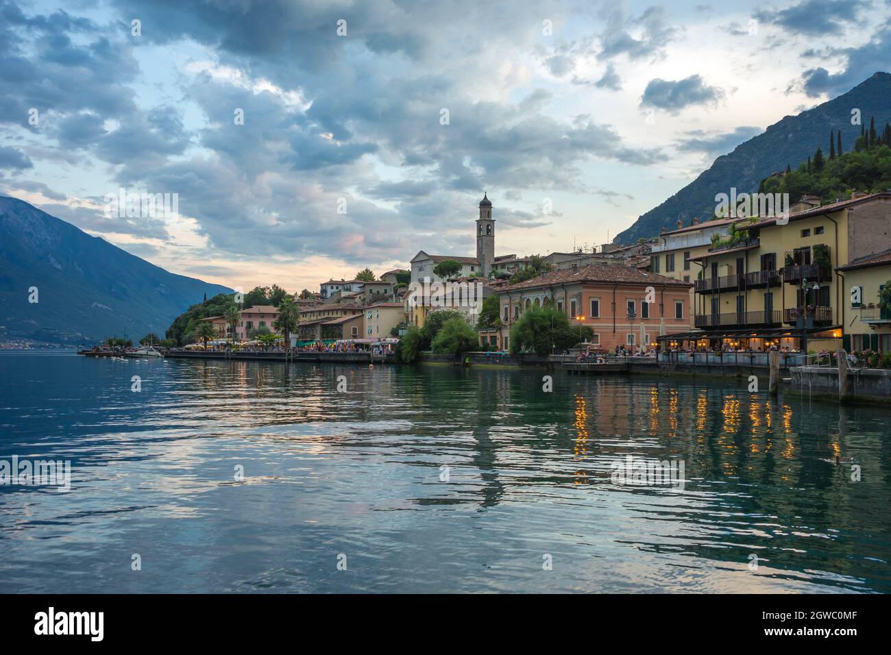 Mesmerizing beauty of nature hi-res stock photography and images - Alamy