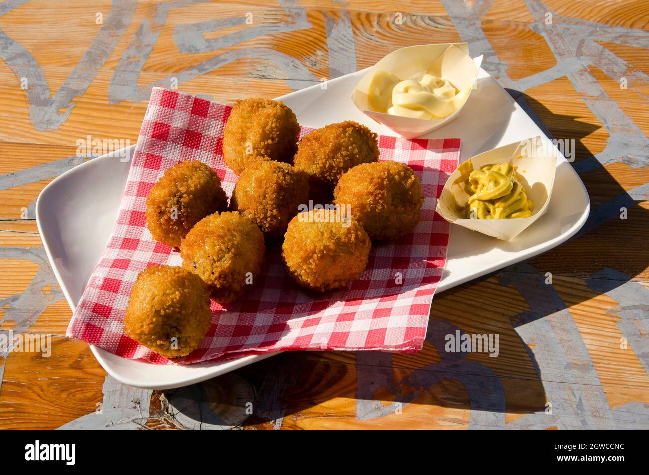 Holland dutch meatball hi-res stock photography and images - Alamy
