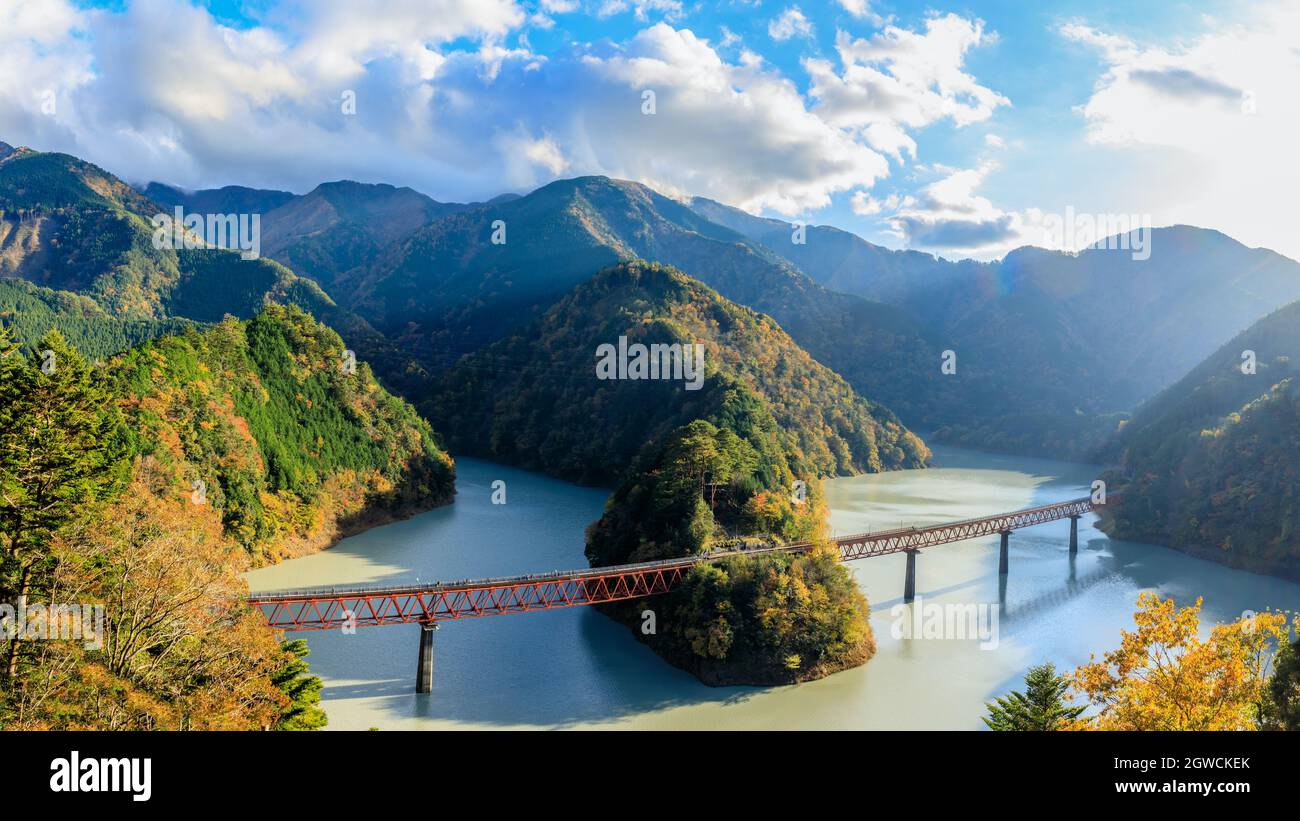 Iron Bridge Dam High Resolution Stock Photography and Images - Alamy