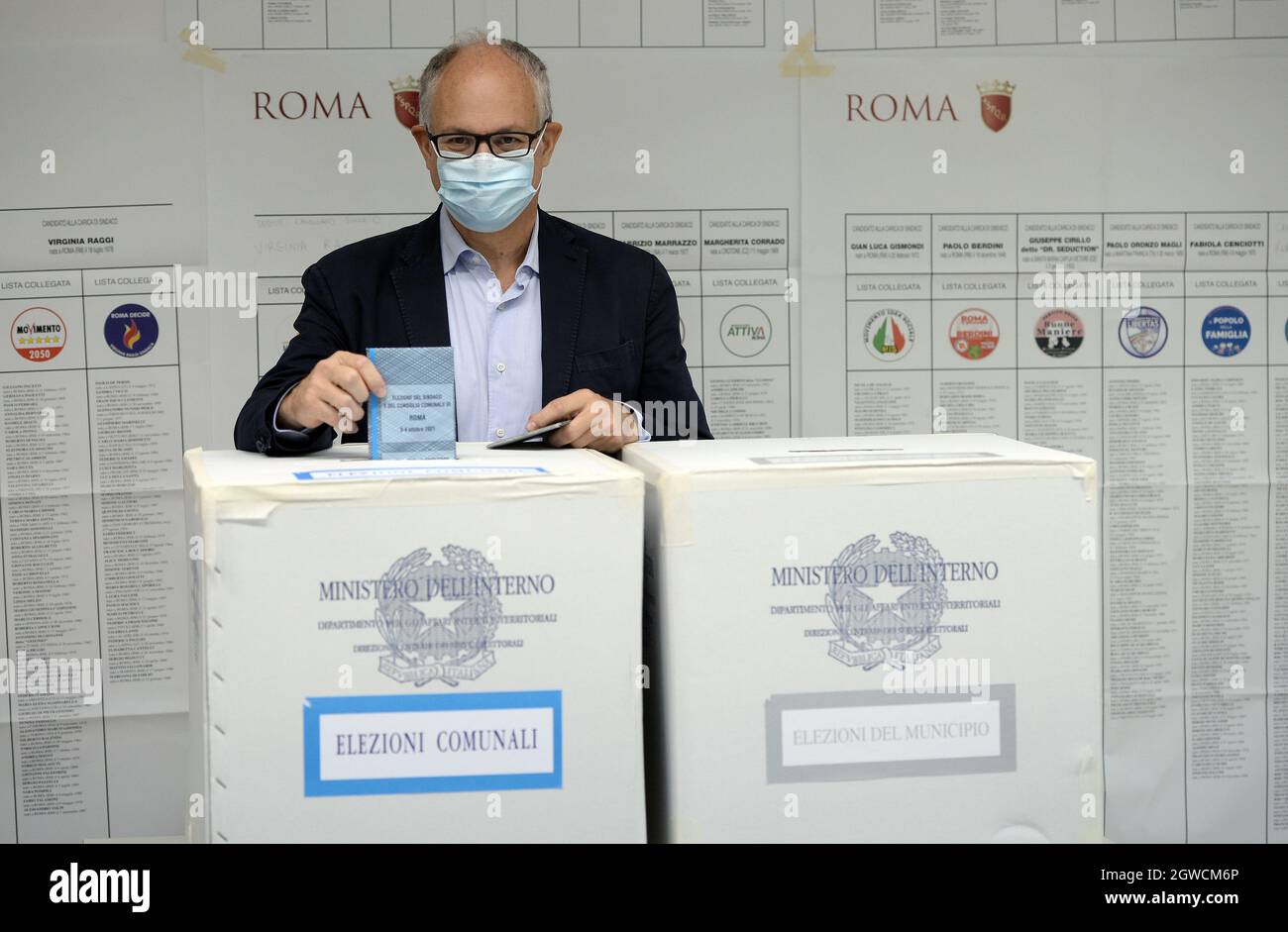 Rome, Italy. 03rd Oct, 2021. Rome 03/10/2021 The Mayor candidate of the ...