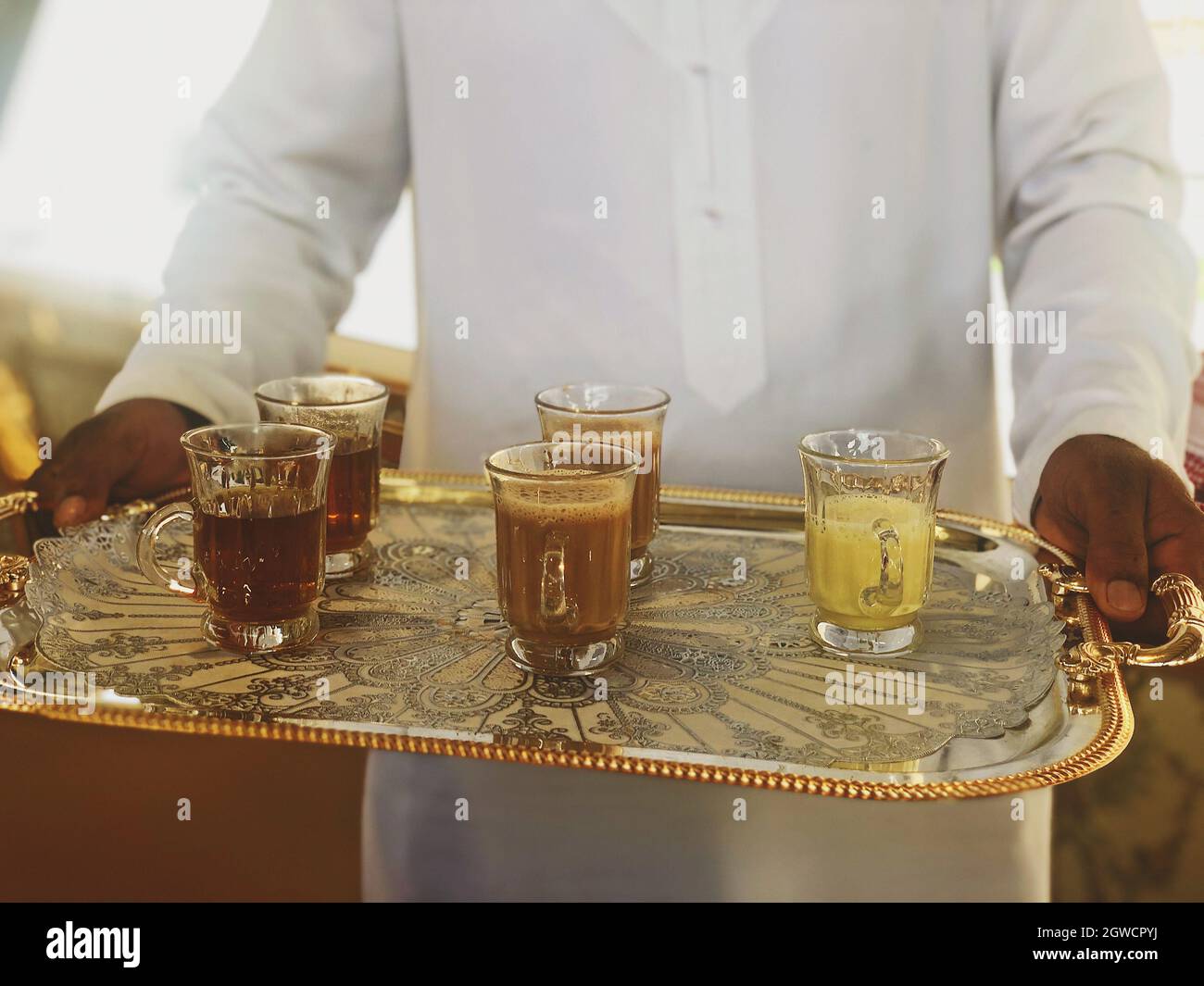 Arabic coffee and tea hi-res stock photography and images - Alamy