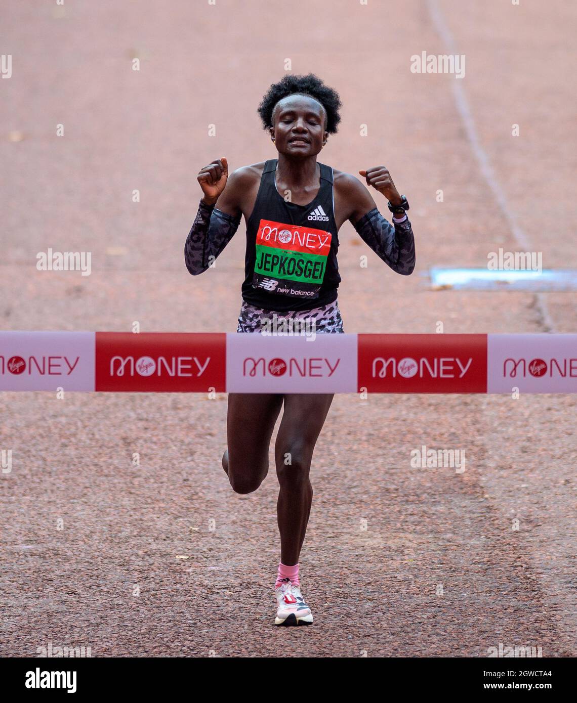 London, United Kingdom. 3 October, 2021. Joyciline Jepkosgei of Kenya ...