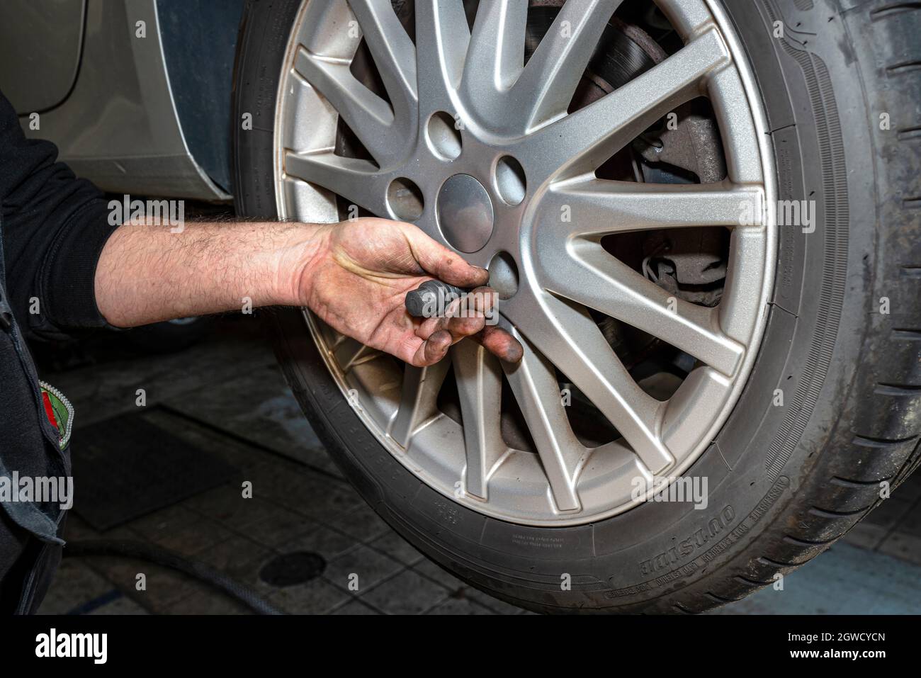 Aluminum inserts hi-res stock photography and images - Alamy