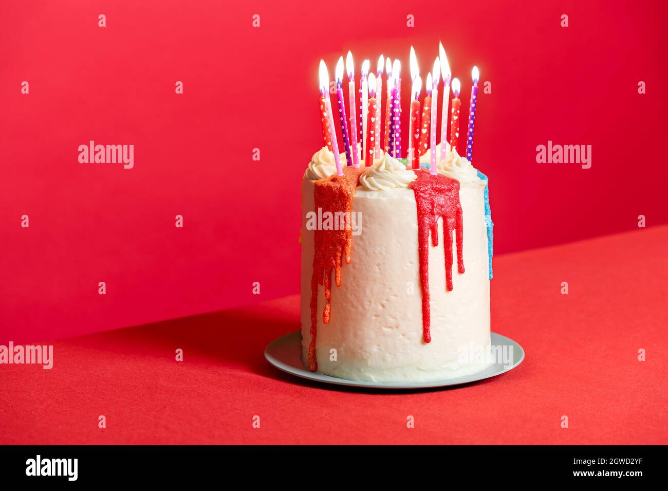 Birthday Cake Many Candles High Resolution Stock Photography and Images ...