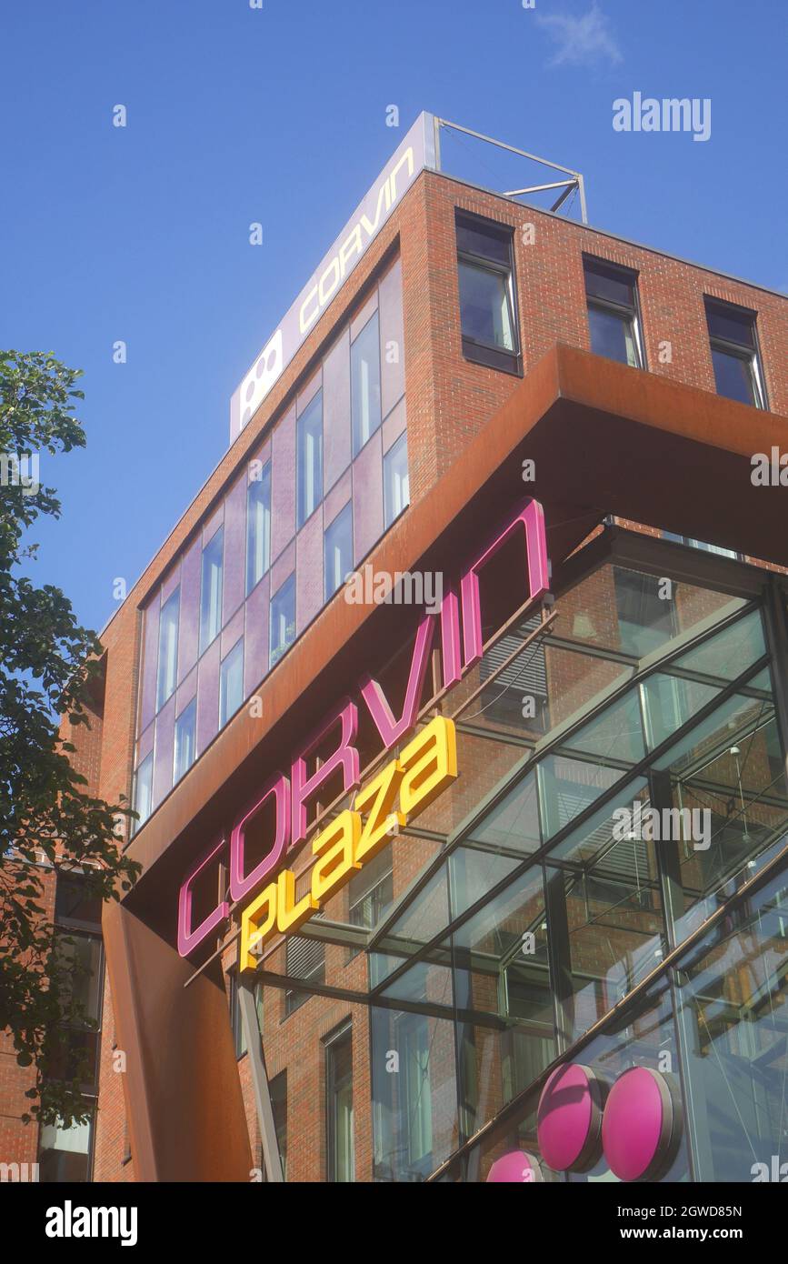 Corvin plaza shopping mall hi-res stock photography and images - Alamy