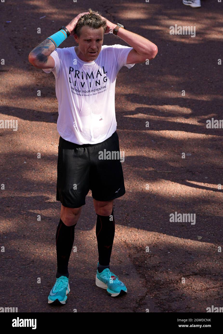 James cracknell running hi-res stock photography and images - Alamy