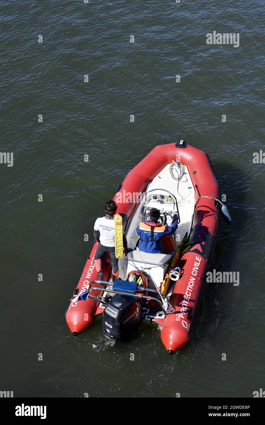 Civil security protection hi-res stock photography and images - Alamy