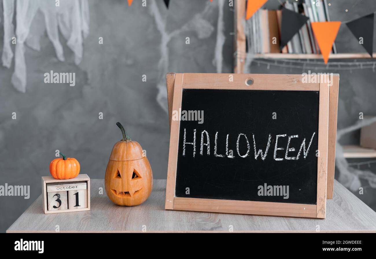 31 october calendar hi-res stock photography and images - Alamy