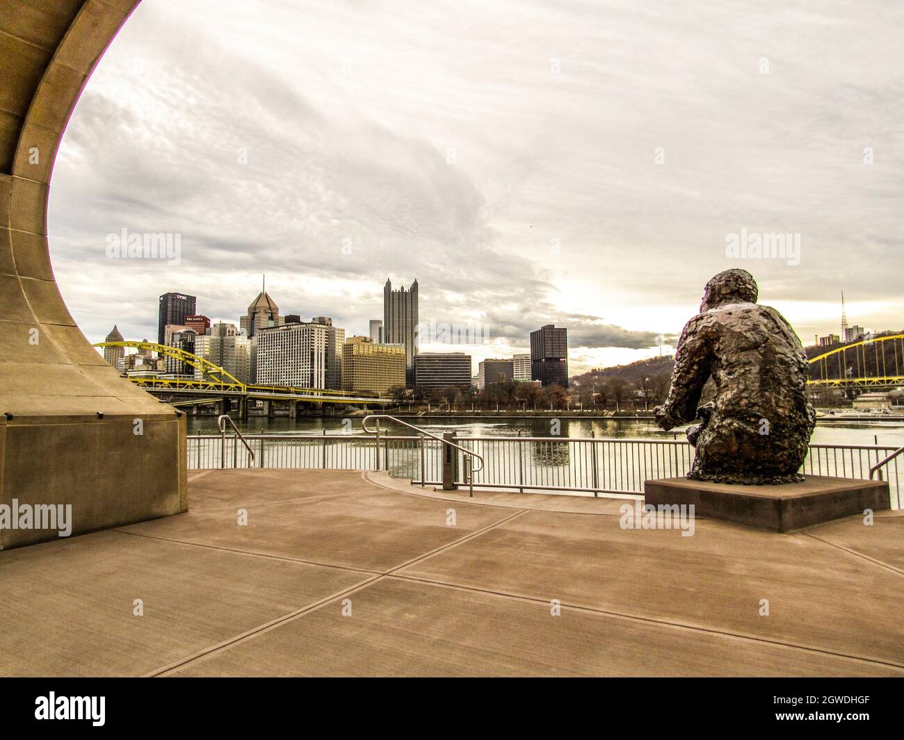 Mr rogers memorial hi-res stock photography and images - Alamy