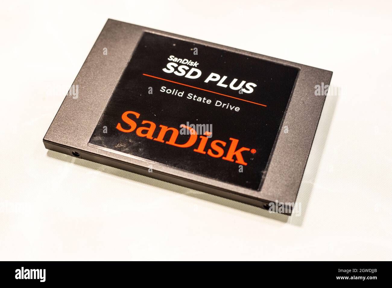 Sandisk SSD hard drive Stock Photo - Alamy