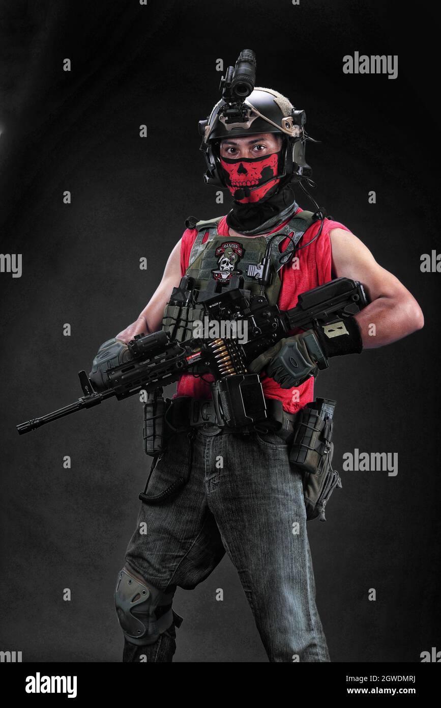 Rogue army hi-res stock photography and images - Alamy