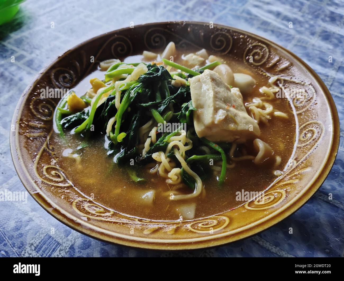 Seblak hi-res stock photography and images - Alamy