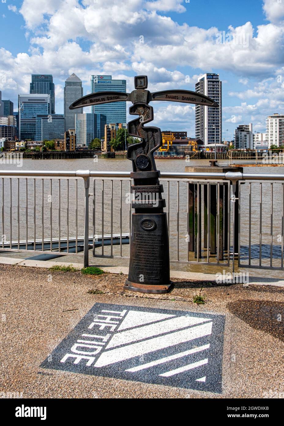 Olympian way greenwich peninsula hi-res stock photography and images ...