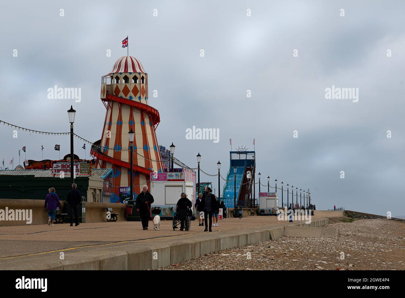 Helter skelter at Hunstanton amusement park, North Norfolk Stock Photo ...