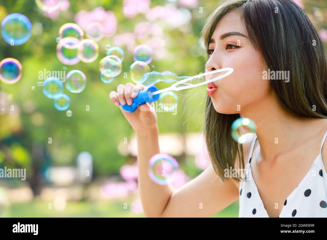 Indian woman dress blowing hi-res stock photography and images - Alamy