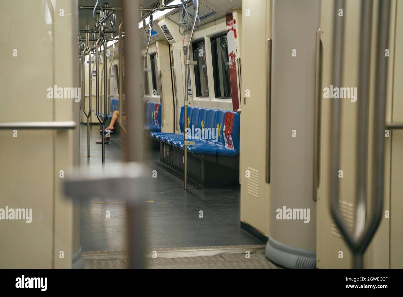 Train placard hi-res stock photography and images - Alamy