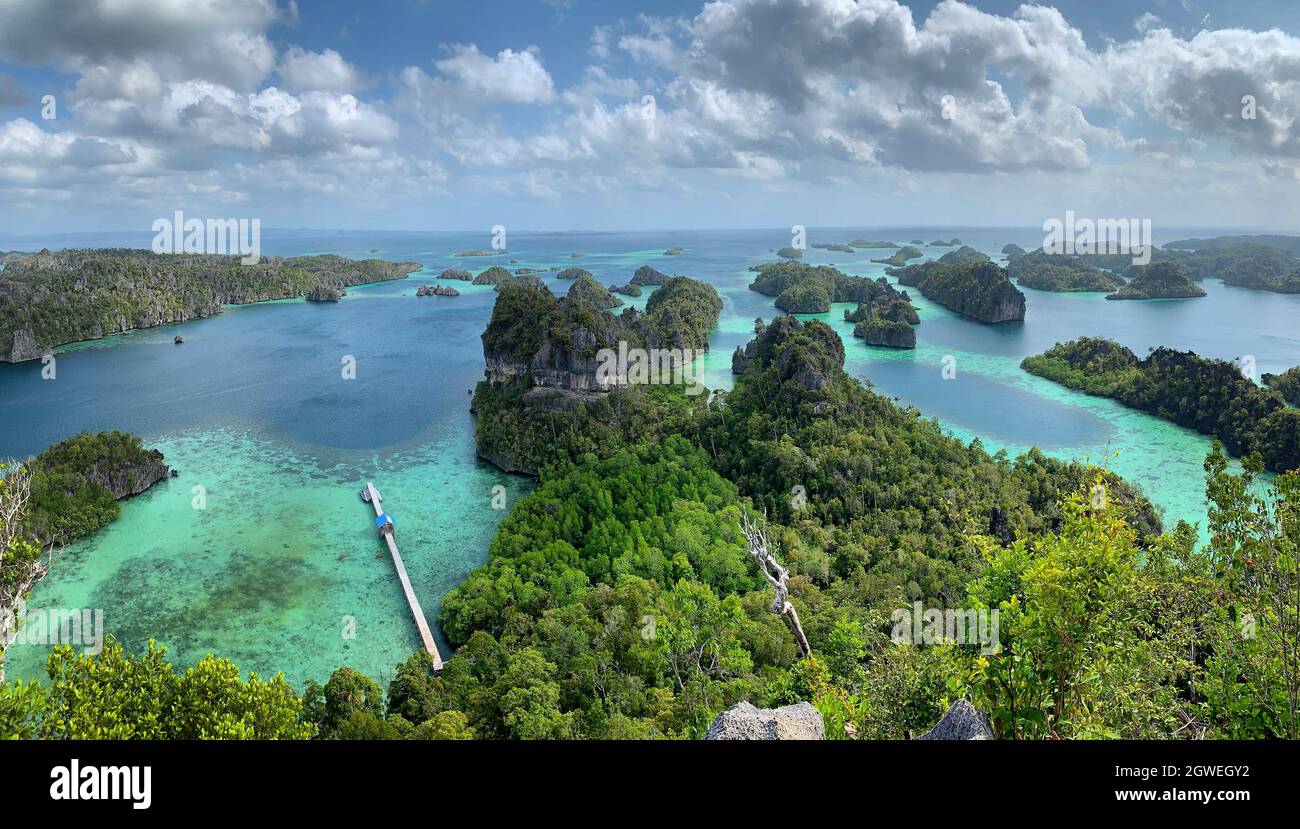 Misool island raja ampat hi-res stock photography and images - Alamy