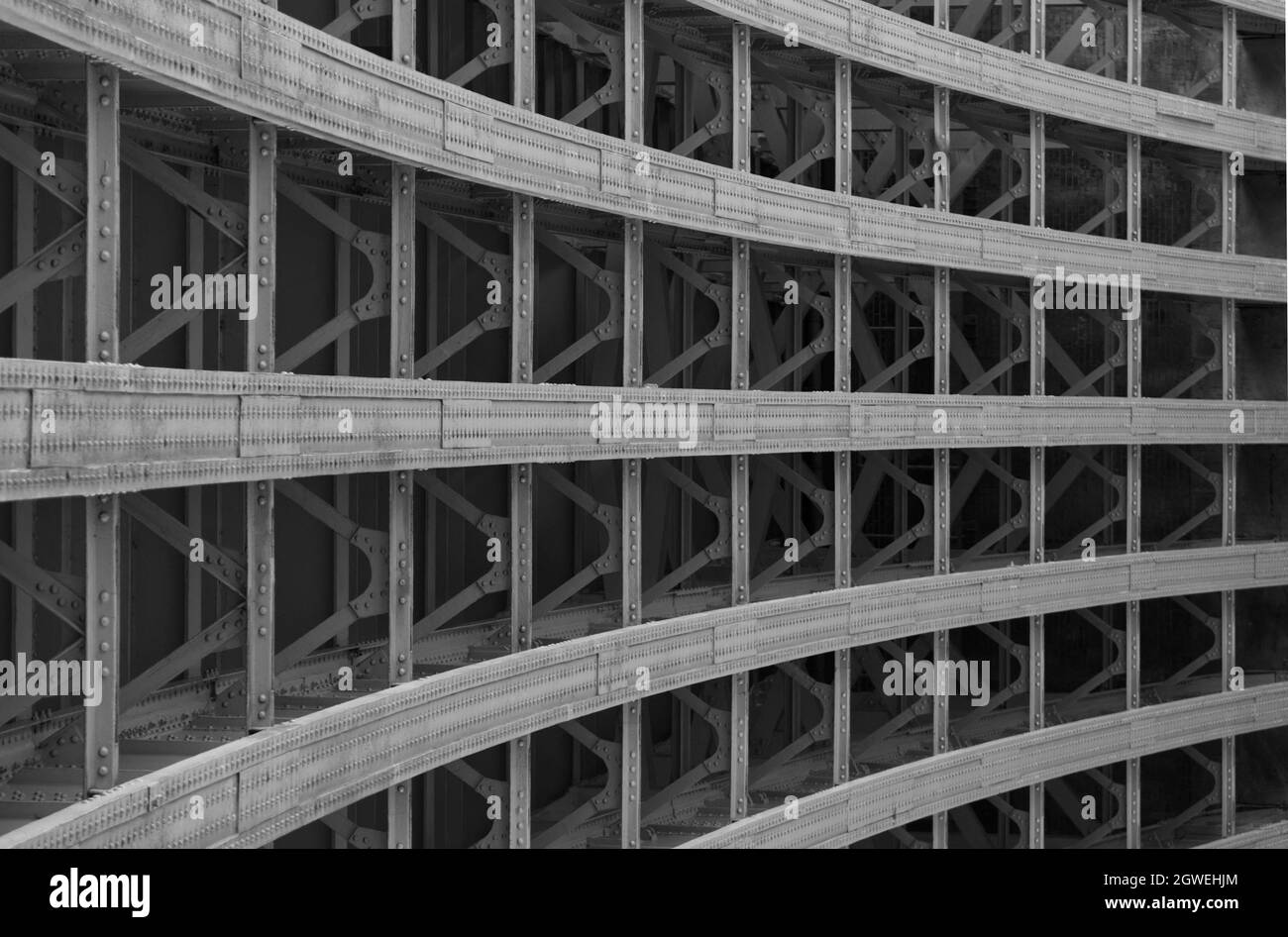 Latice beam hi-res stock photography and images - Alamy