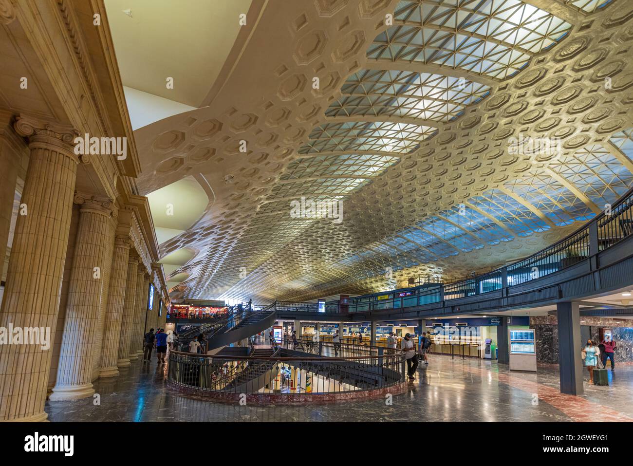 WASHINGTON DC, USA - AUGUST 14, 2021: The interior of Union Station, in ...