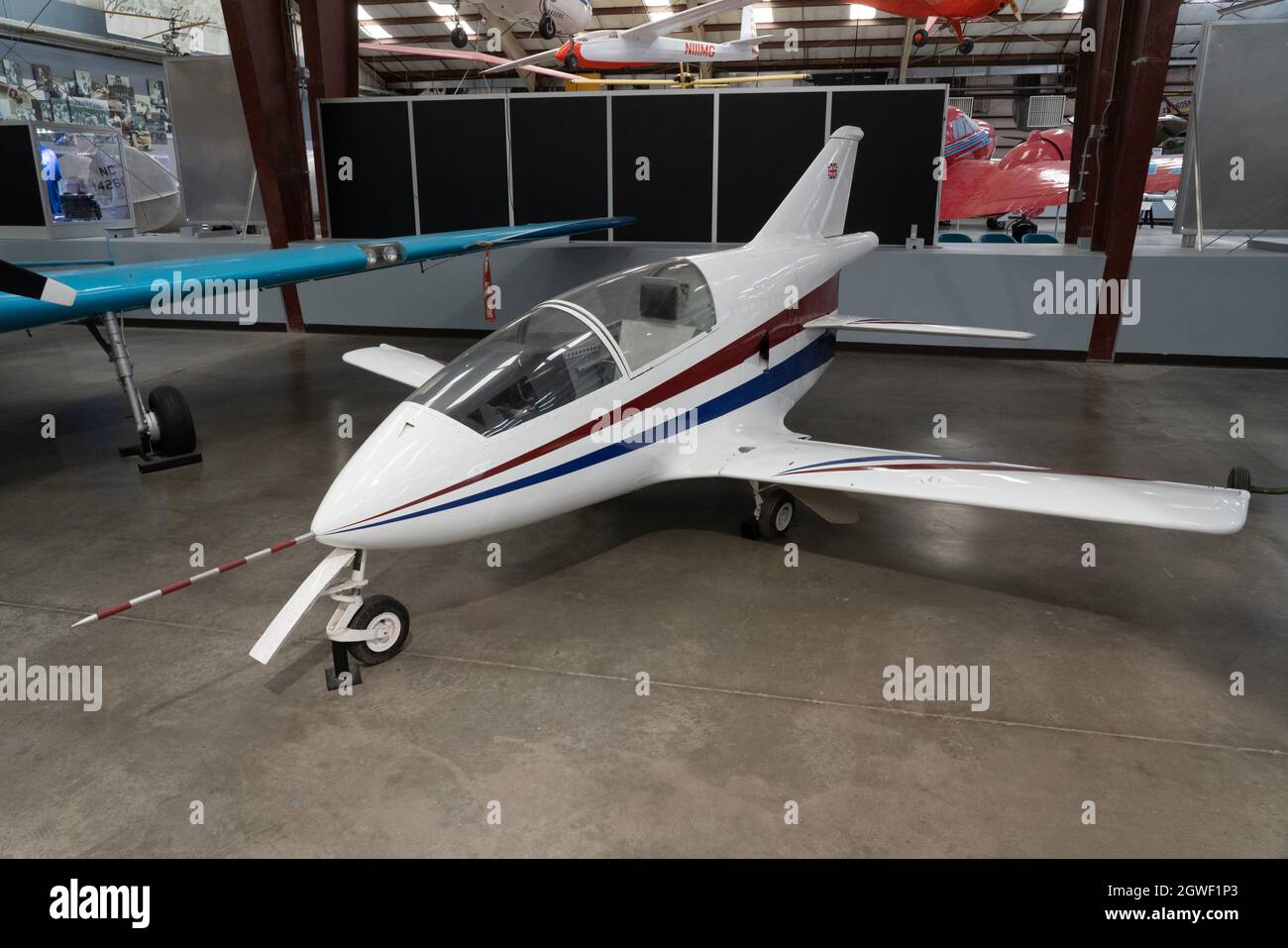 Worlds smallest jet hi-res stock photography and images - Alamy