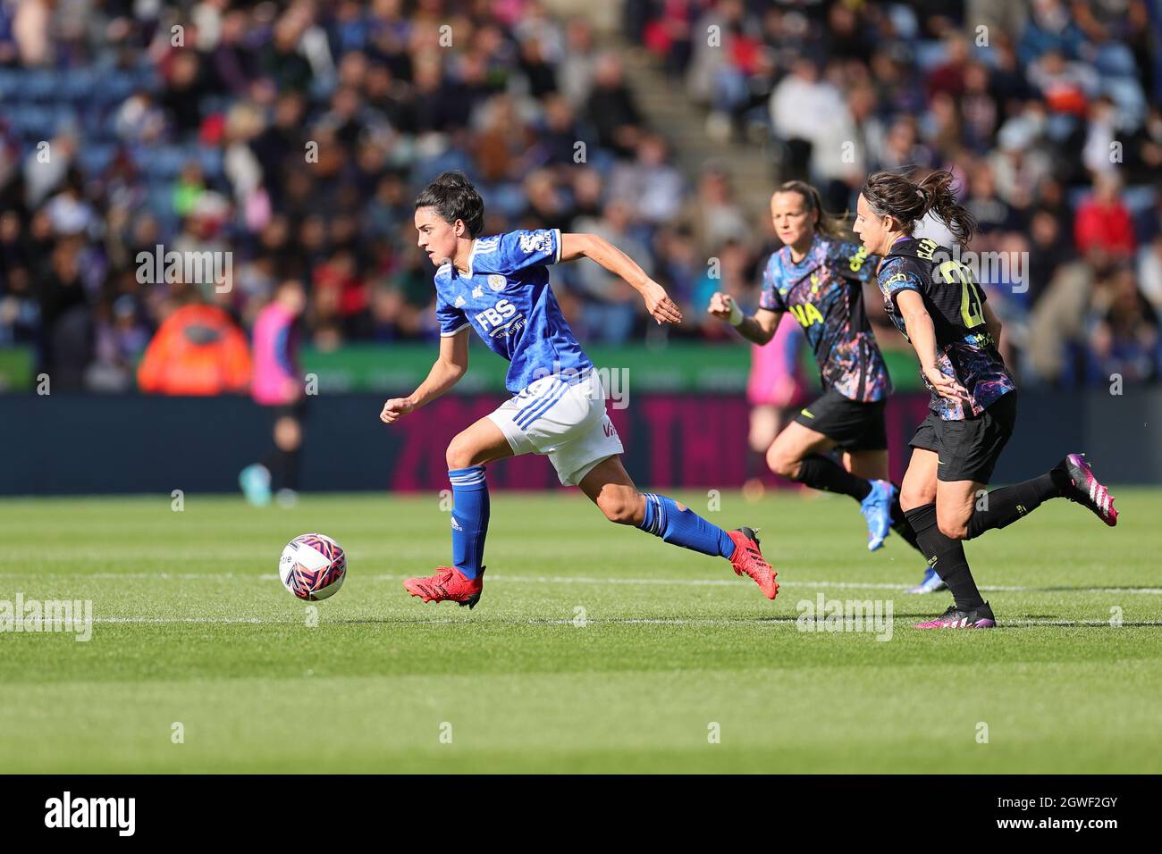 LEICESTER, UK. OCT 3RD. Jess Sigsworth of Leicester City runs with the ...