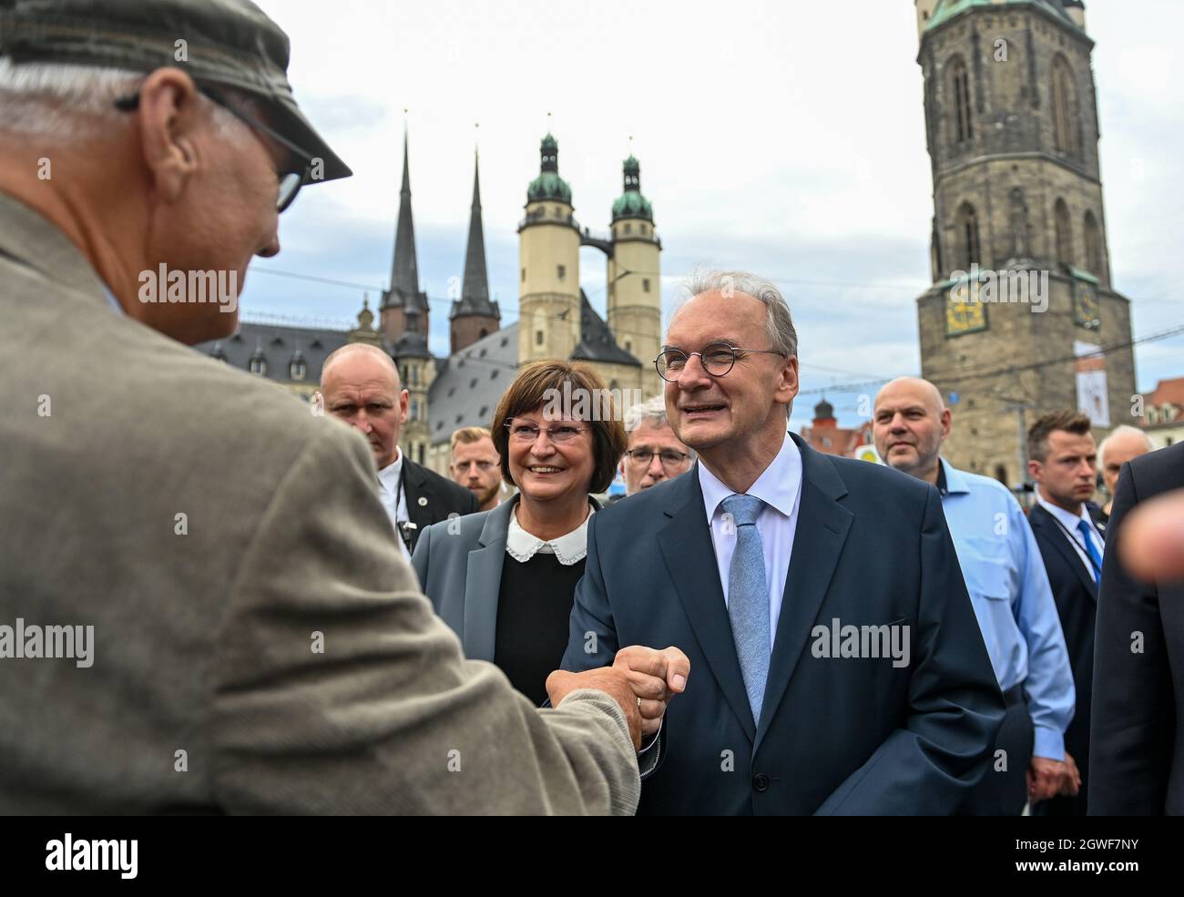 03 October 2021, Saxony-Anhalt, Halle (Saale): Reiner Haseloff (CDU ...
