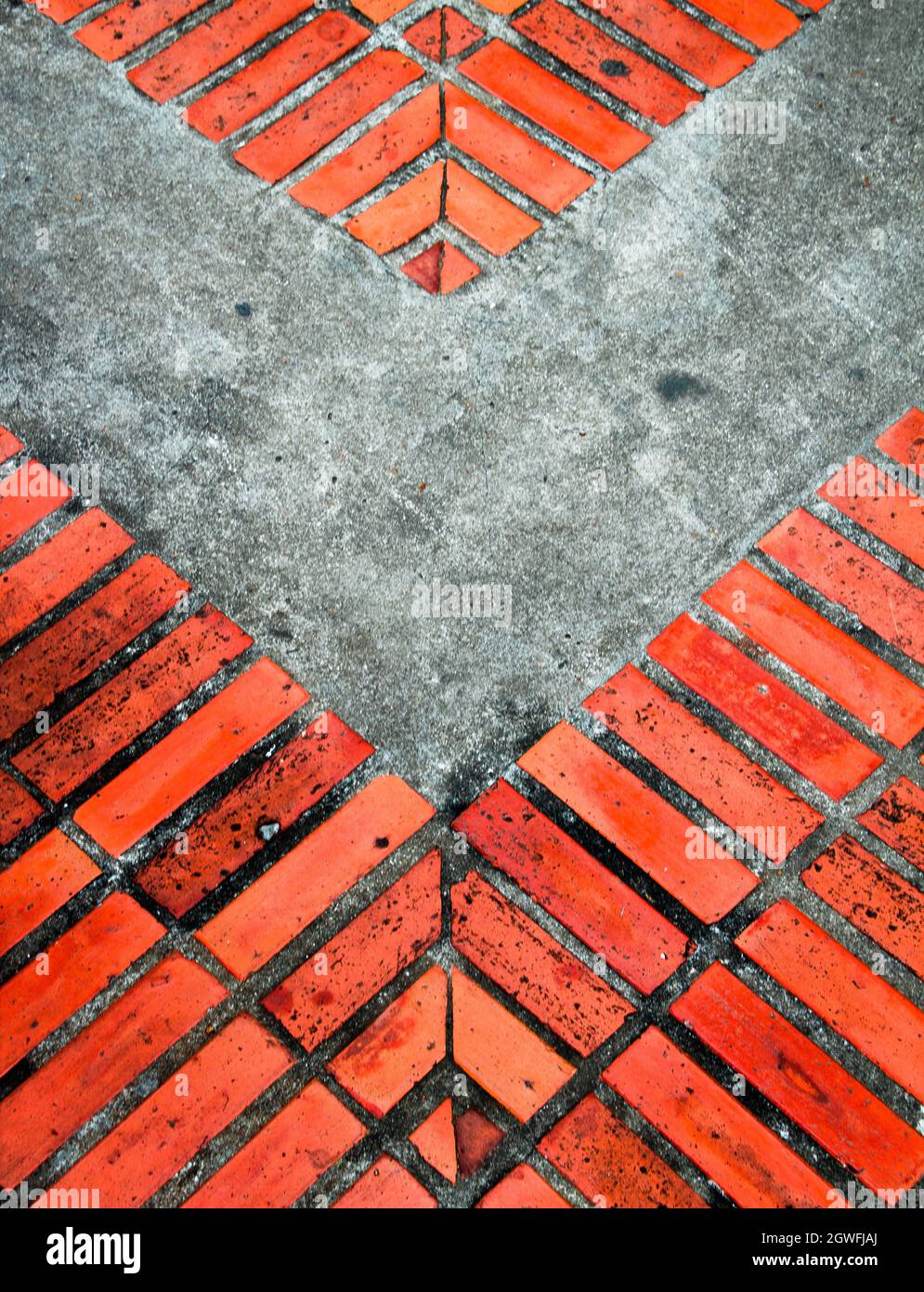 Aligned bricks hi-res stock photography and images - Alamy