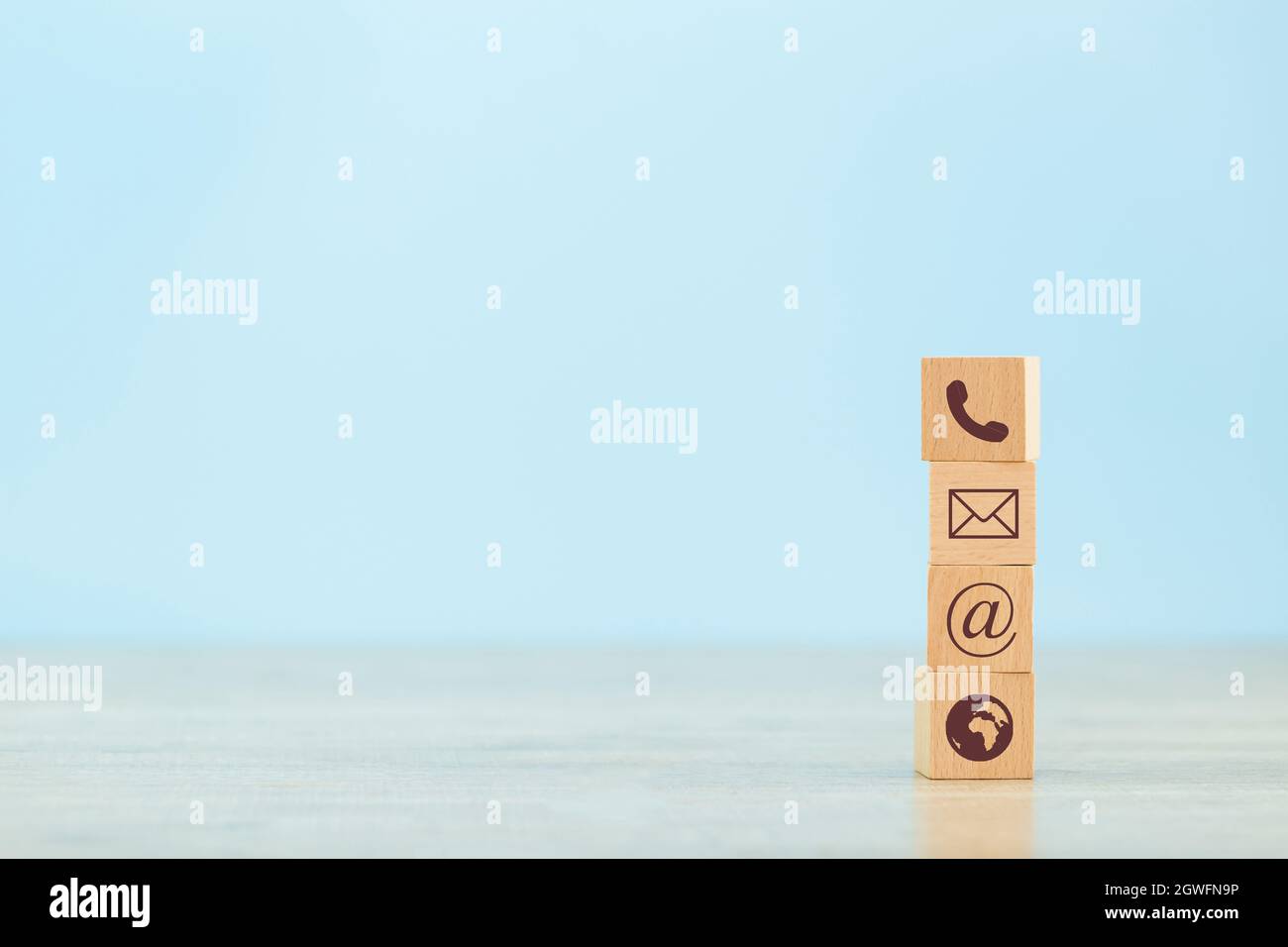 Address market hi-res stock photography and images - Alamy