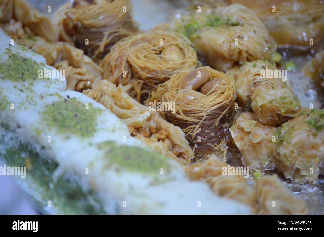 Palestinian snack hi-res stock photography and images - Alamy
