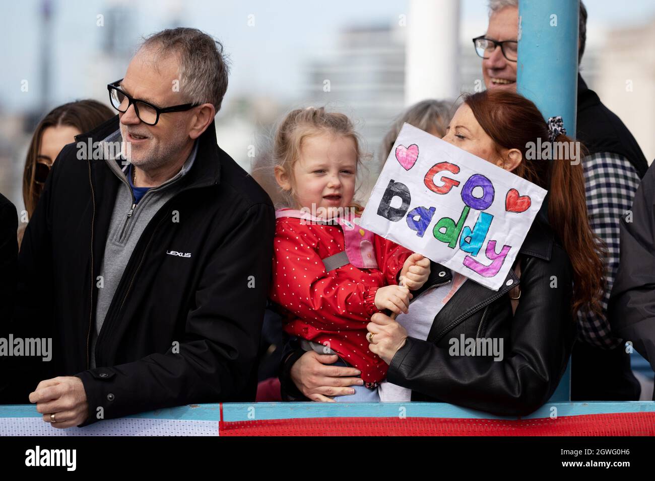 Running event sign hi-res stock photography and images - Alamy