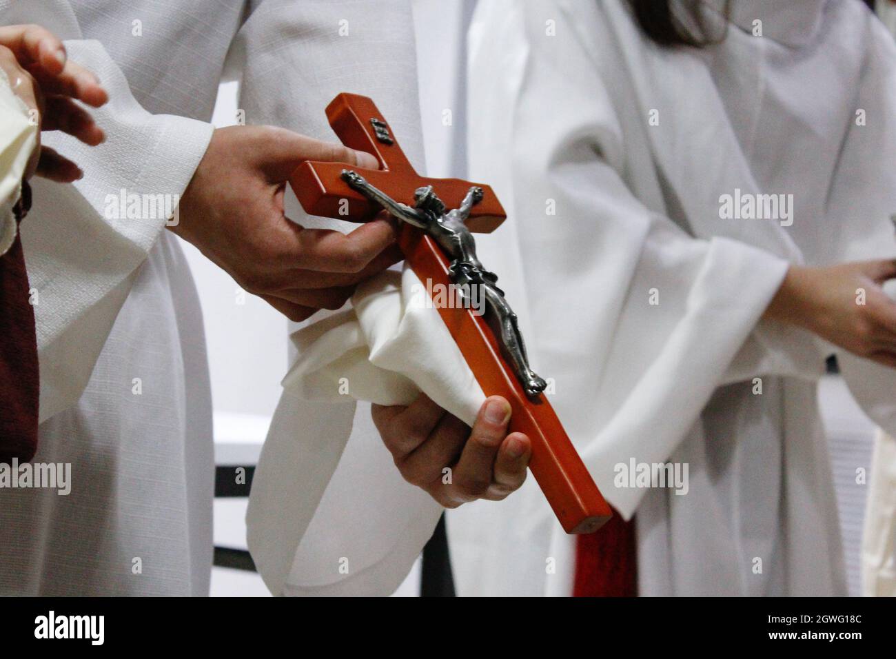 Good friday altar hi-res stock photography and images - Alamy