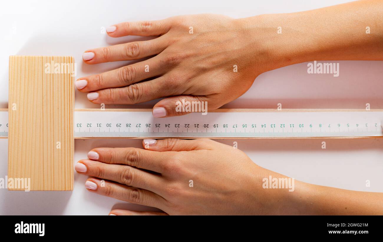 Flexibility test box hi-res stock photography and images - Alamy