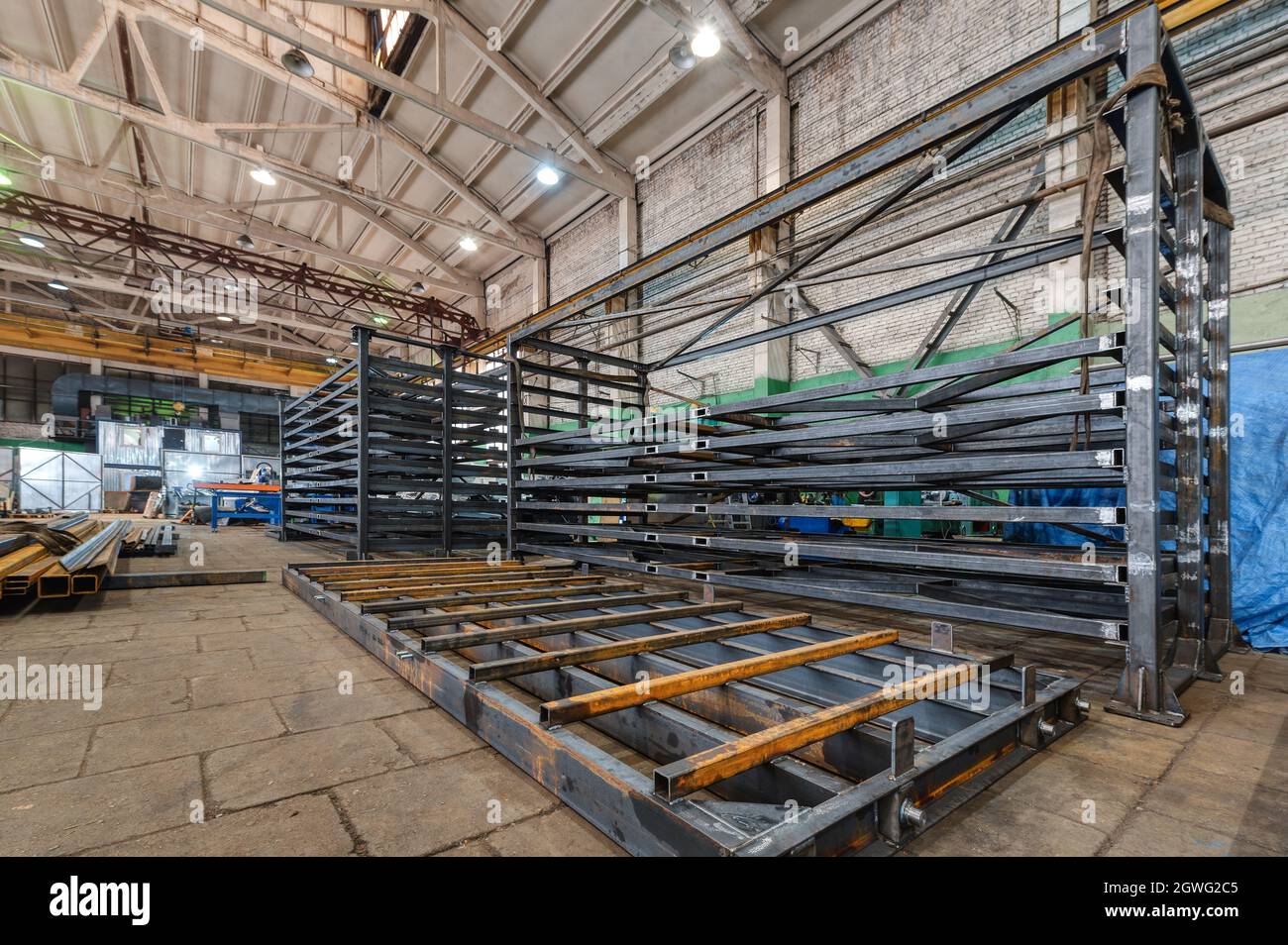 Plant of metal structures hi-res stock photography and images - Alamy