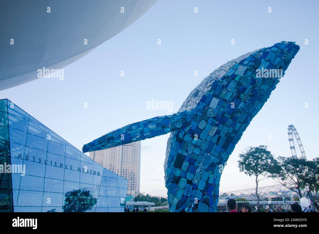 Skyscraper Whale - Reclaimed ocean plastic waste structure Stock Photo ...