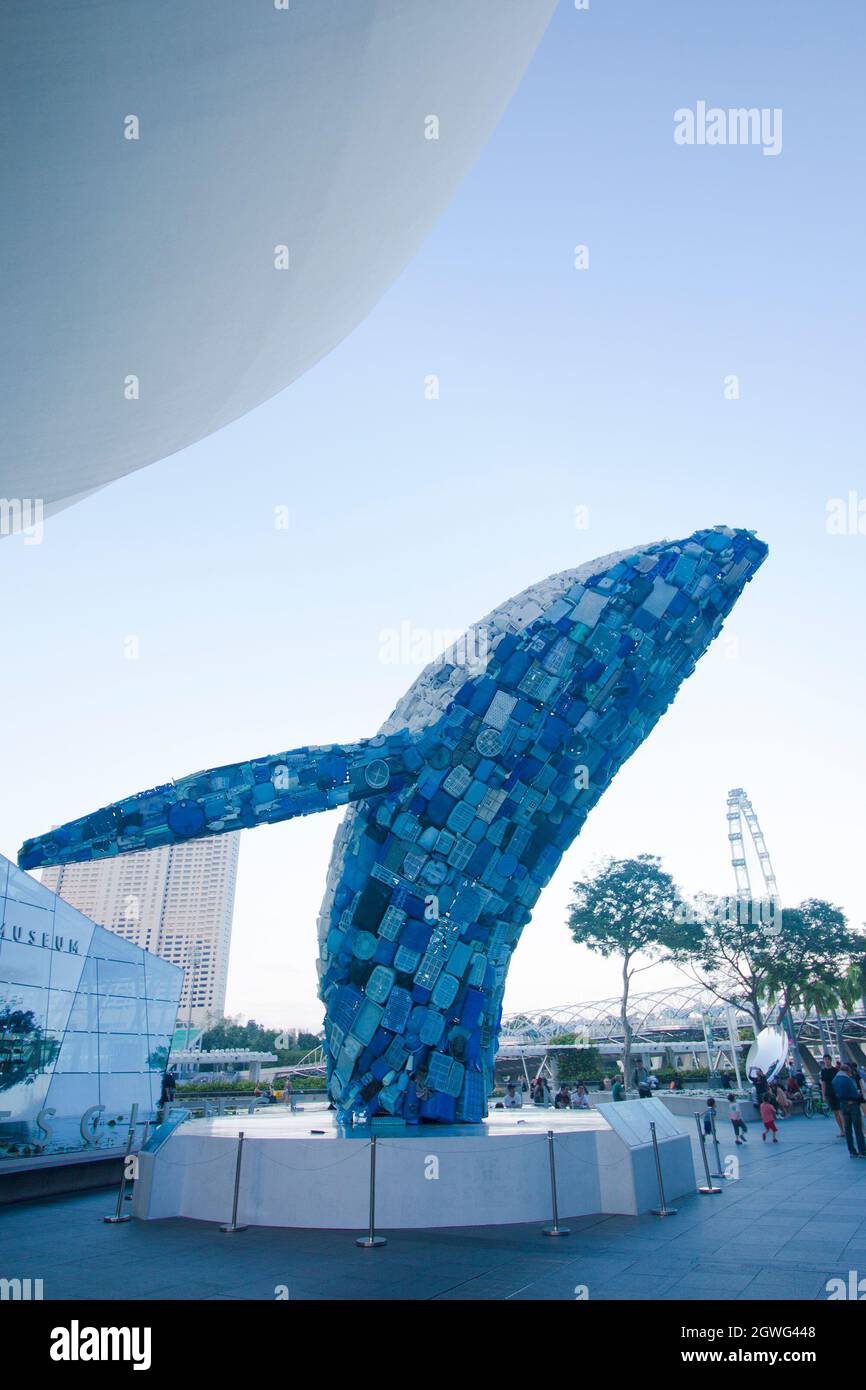 Skyscraper Whale - Reclaimed ocean plastic waste structure Stock Photo ...
