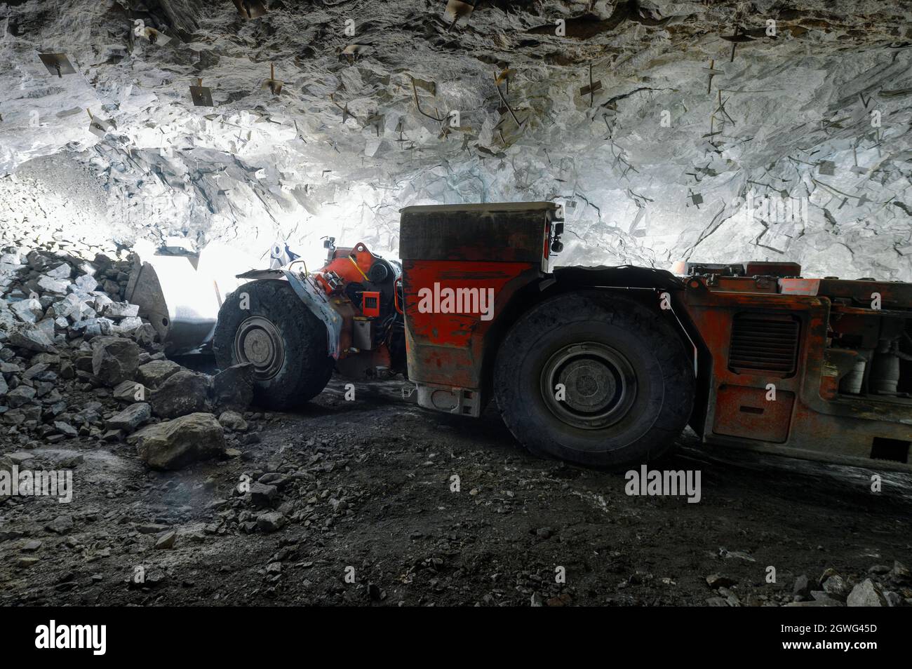 Hard rock gold mining hi-res stock photography and images - Alamy