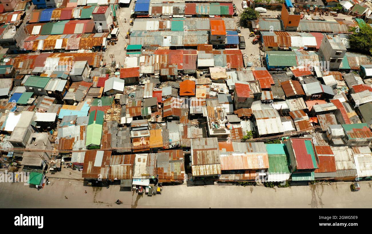 Poverty slums southeast asia hi-res stock photography and images - Alamy