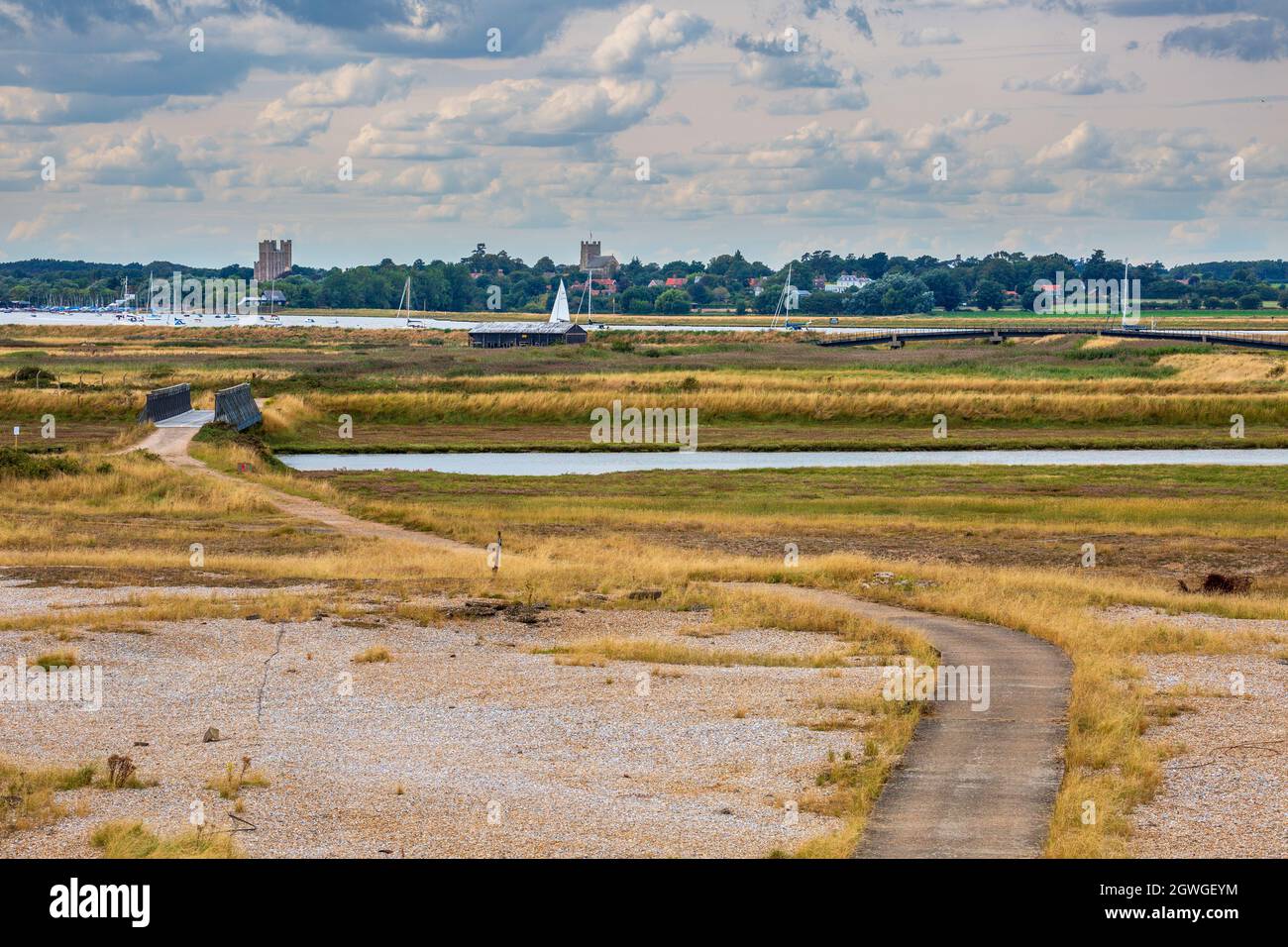Suffolk coast national nature reserve hi-res stock photography and ...