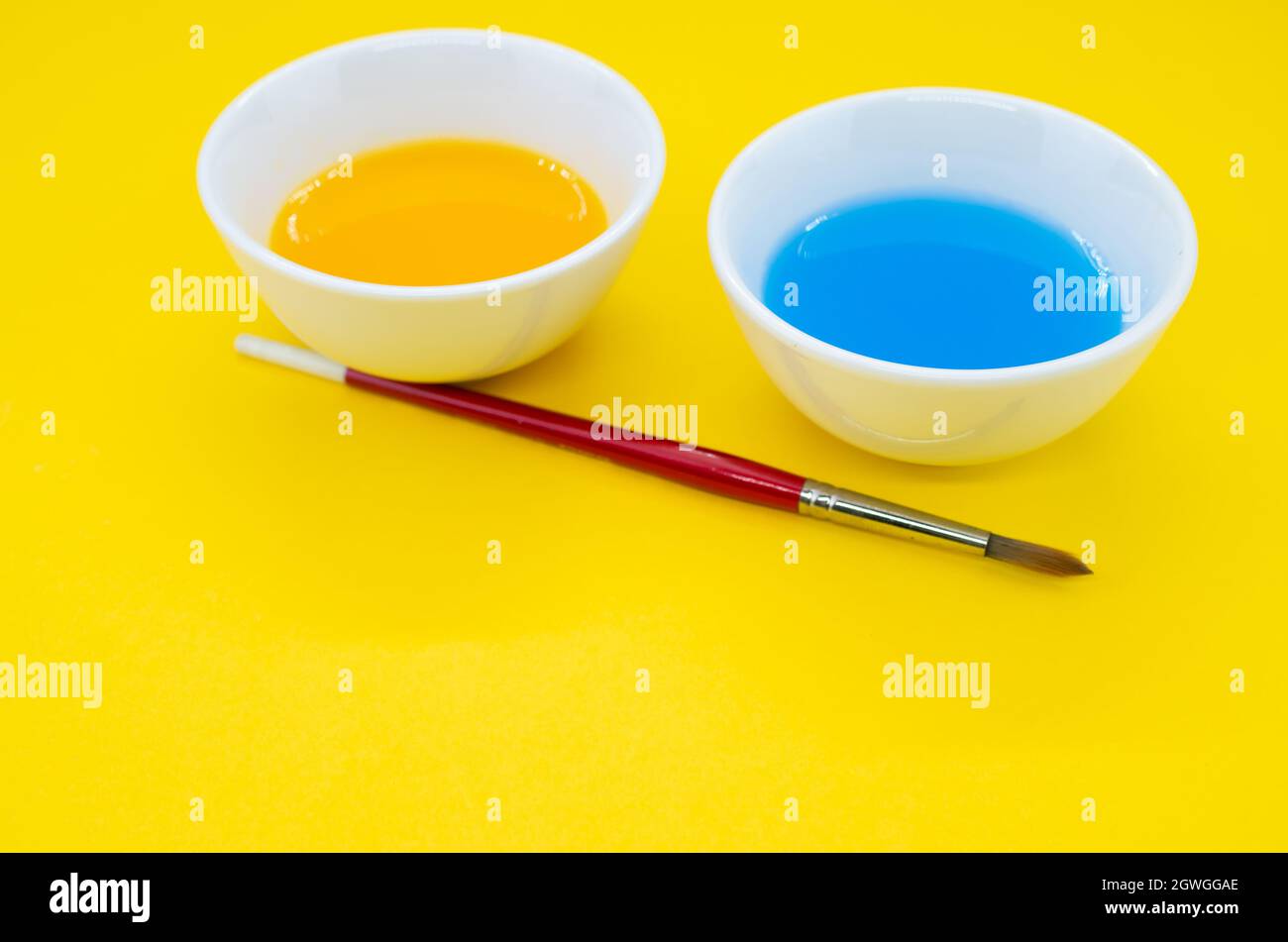 Blue watercolor cup hi-res stock photography and images - Alamy