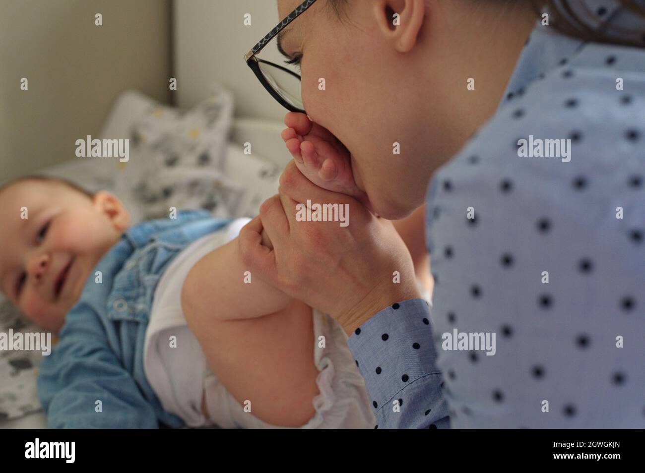 Diapers 2 hi-res stock photography and images - Alamy