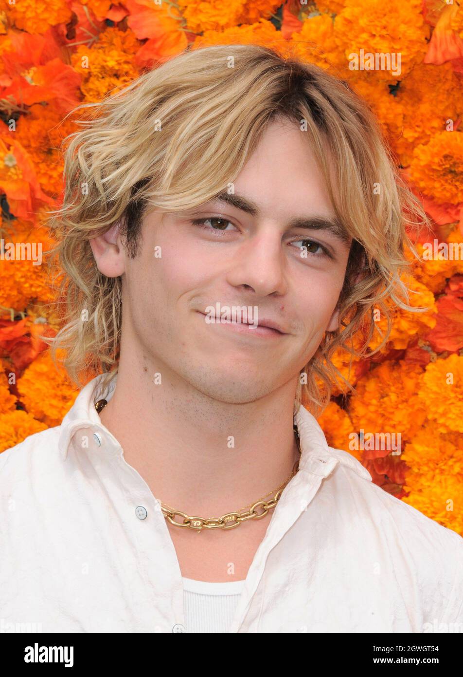 Pacific Palisades, CA. 2nd Oct, 2021. Ross Lynch at arrivals for Veuve ...