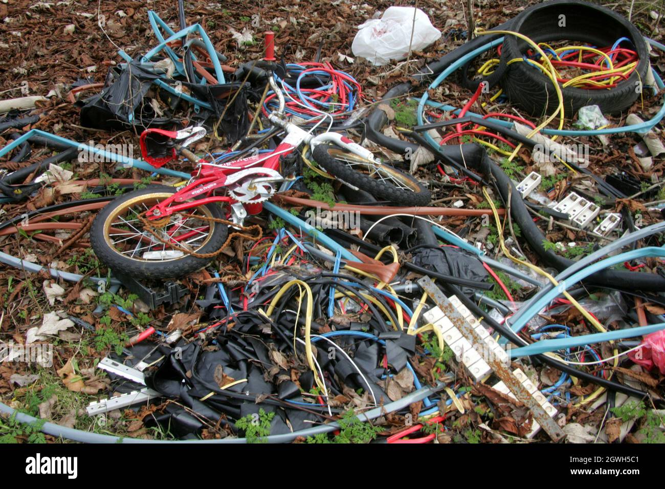 Litter dumped children hi-res stock photography and images - Alamy