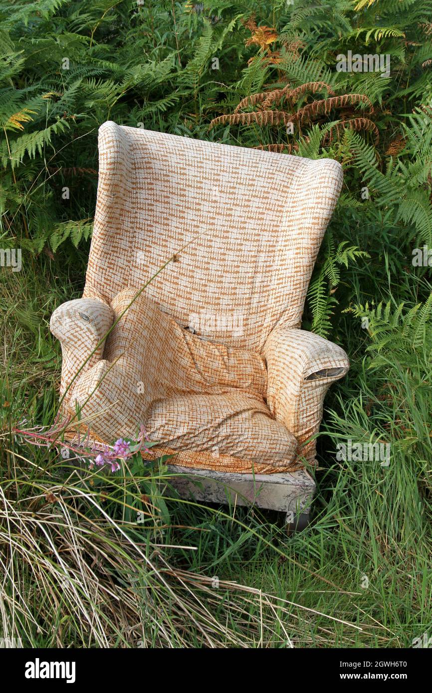 Scotland Dumfries & Galloway. Asbo Abandoned dumped furniture fly ...